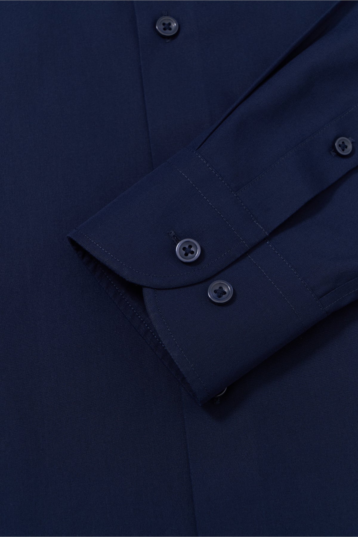 Newhouse Navy Poplin Non-Iron Shirt | OTAA