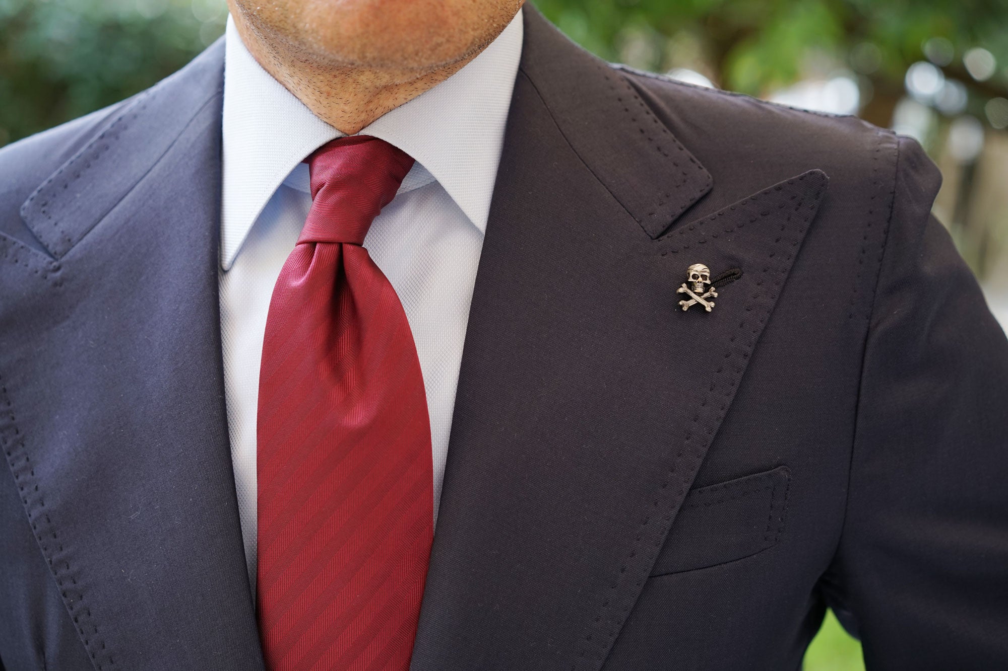 Antique Silver Skull and Crossbones Lapel Pin | Bone Metal Lapel Pins ...