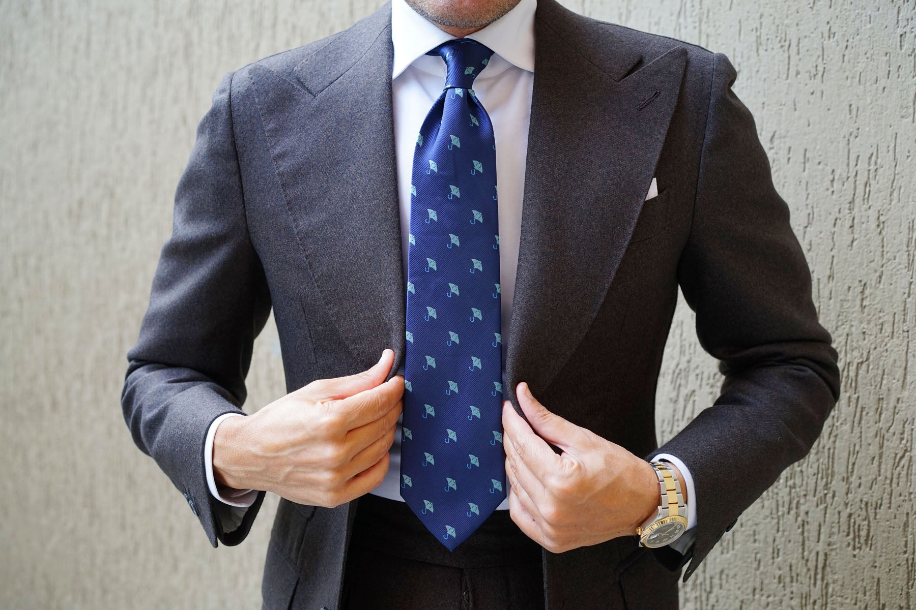 Manta Stingray Necktie | Fish Print Tie | Nautical Animal Ties for Men ...